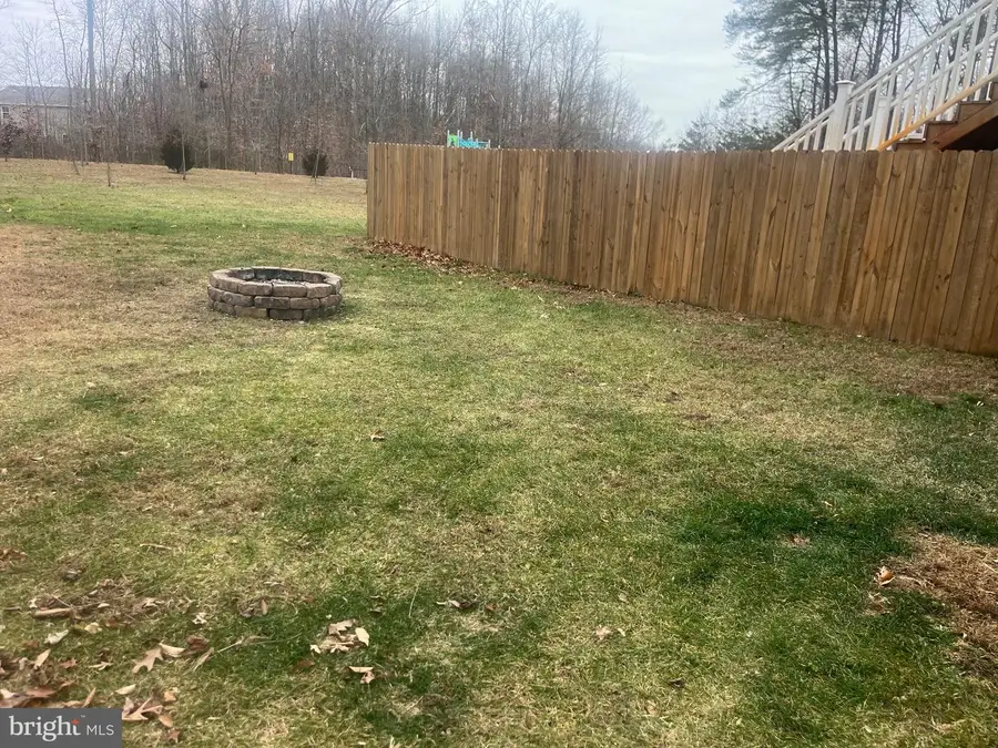 70 Honeylocust Cir, ELKTON, MD 21921 | Move Up with ERA