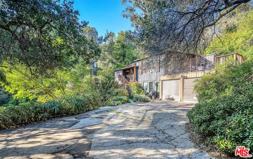 2452 Horse Shoe Canyon Canyon Road, Los Angeles, CA 90046 | Move Up ...
