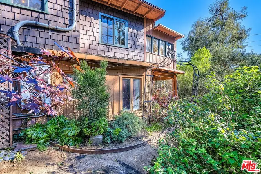 2452 Horse Shoe Canyon Canyon Road, Los Angeles, CA 90046 | Move Up ...