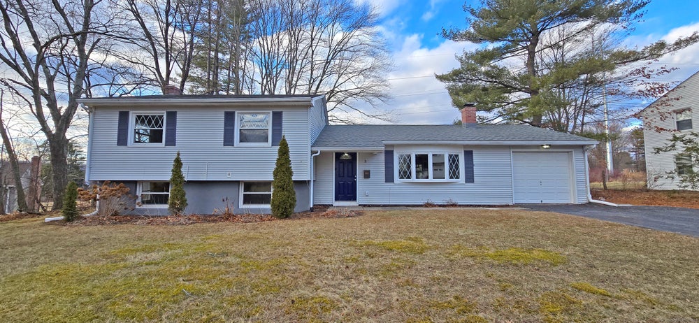 3 Craigmore Road, Bloomfield, CT 06002 - ERA