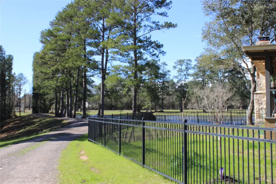 28335 Riley Road, Waller, TX 77484 | Move Up with ERA