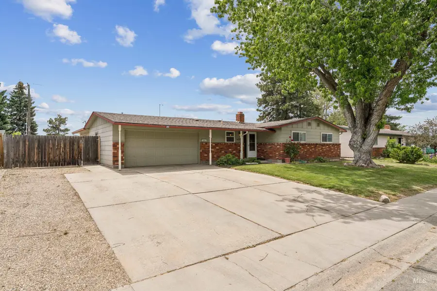 6701 W Grunder, Boise, ID 83705 | Move Up with ERA