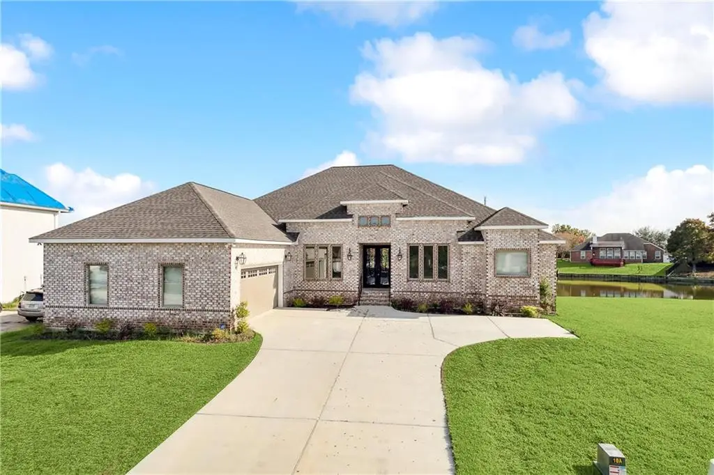 13 La Quinta Drive, Slidell, LA 70458 | Move Up with ERA