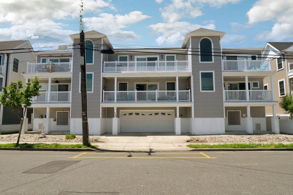 430 W Garfield Avenue, Wildwood, NJ 08260 - ERA