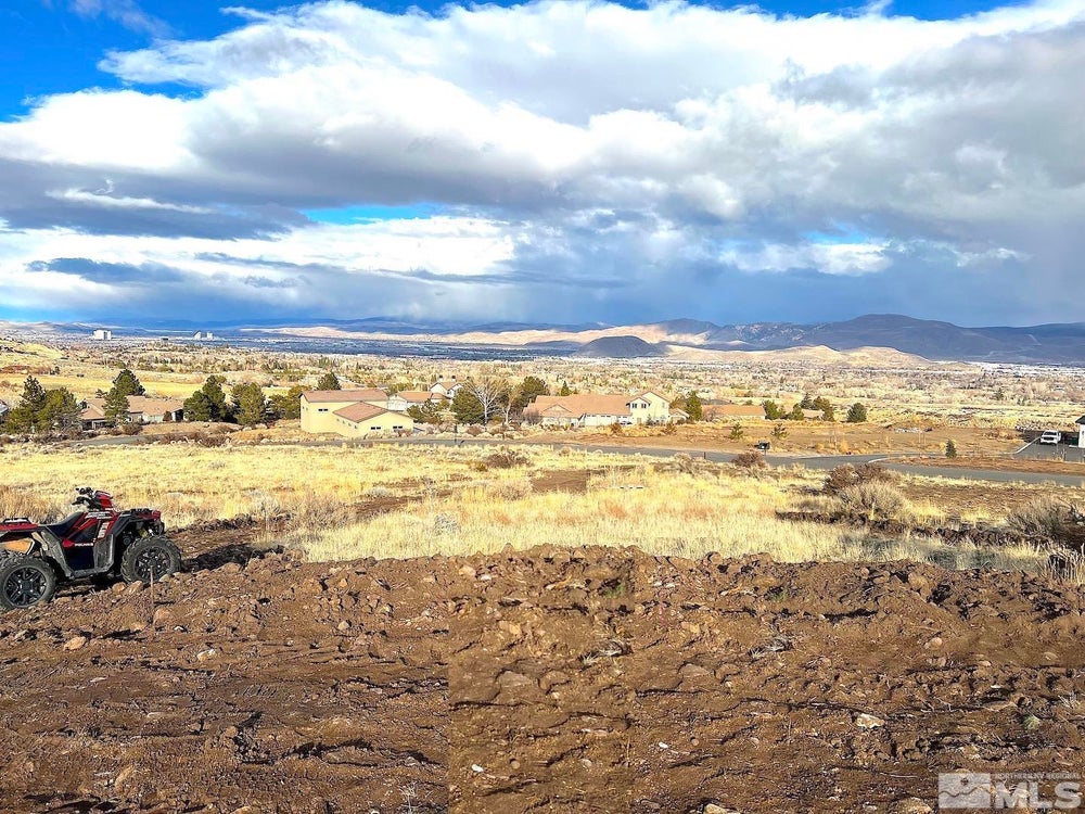 810 Schellbourne Street, Reno, NV 89431 - ERA