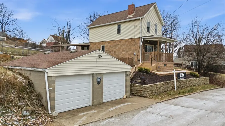 2512 Franklin St, Munhall, PA 15120 | Move Up with ERA