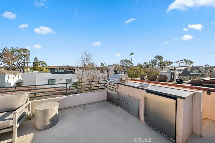 417 Poinsettia Avenue, Corona Del Mar, CA 92625 | Move Up with ERA