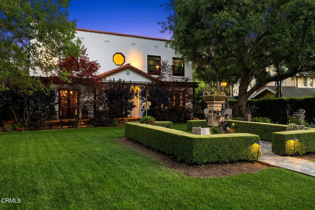 1052 New York Drive, Altadena, CA 91001 | Move Up with ERA