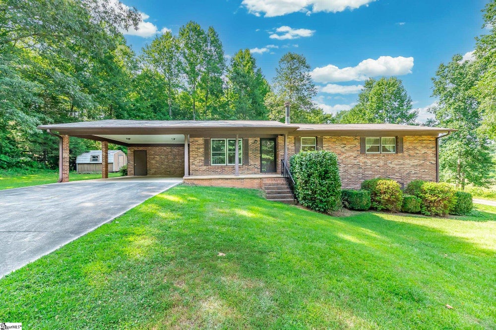 133 W Park Drive, Walhalla, SC 29691 - ERA