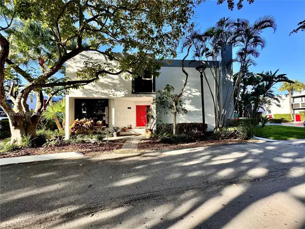 3007 NE 183rd Ln, Aventura, FL 33160 | Move Up with ERA