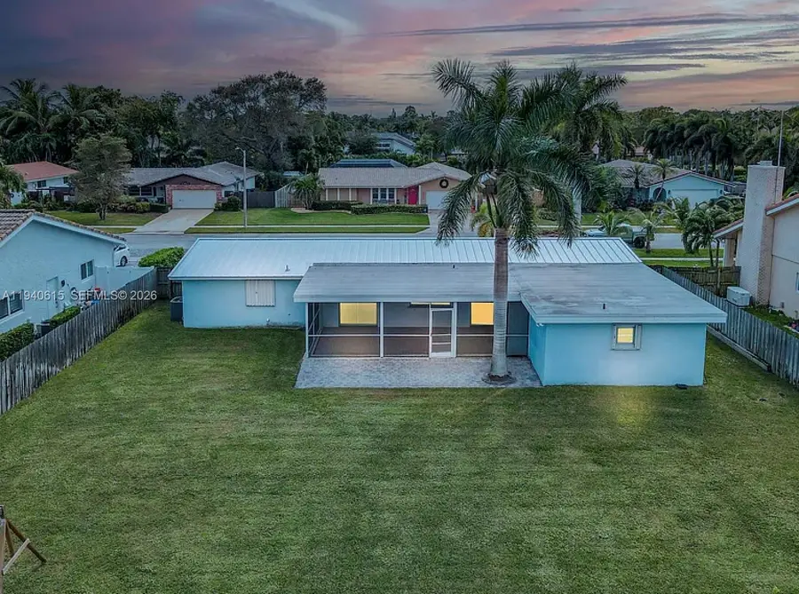 1521 SW 14th St, Boca Raton, FL 33486 | Move Up with ERA