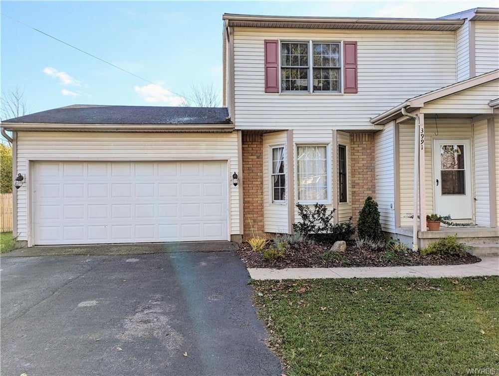 3991 Big Tree Rd, Hamburg, NY 14075 - ERA