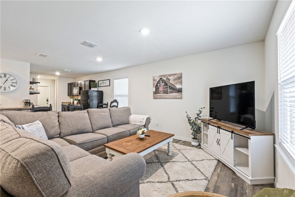 1124 N 13th Street, Waco, TX 76707 - ERA